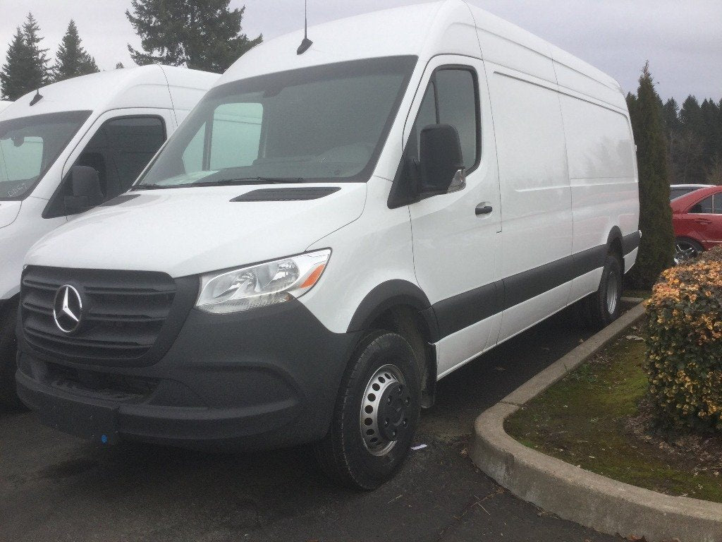 Fender Armor 4-Piece Kit for 2019+ Sprinter 907 VS30 – Terrawagen